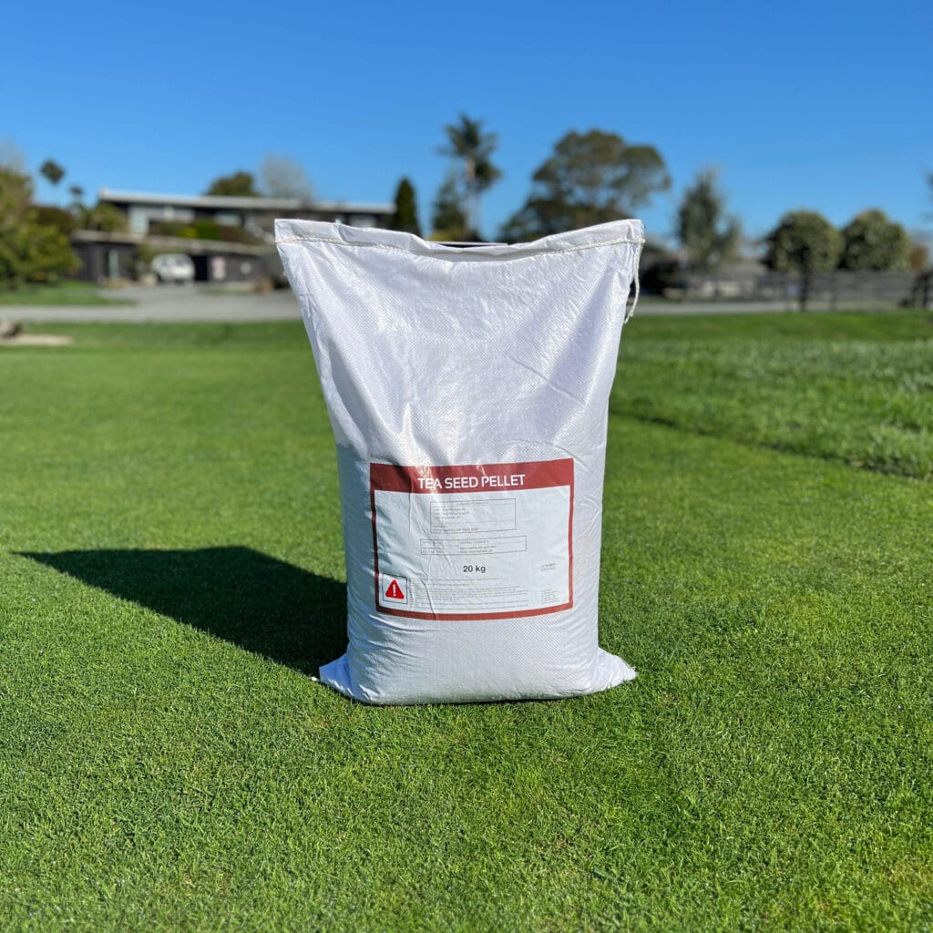 Tea Seed worm pellets 20kg | Lawn and Turf Contracting Ltd